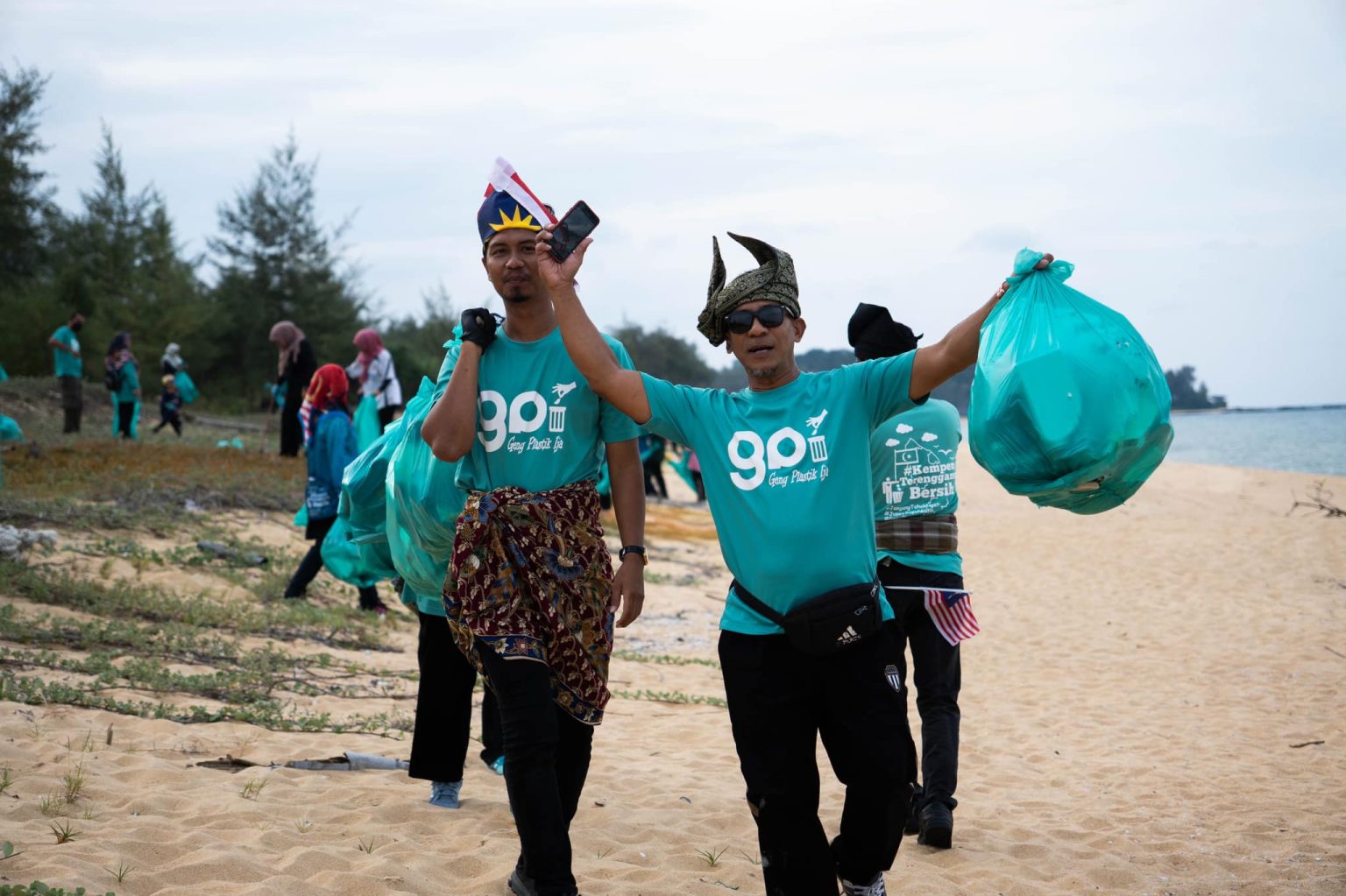7 Aktiviti Pembersihan Pantai (beach clean-up) yang Anda Boleh Sertai ...